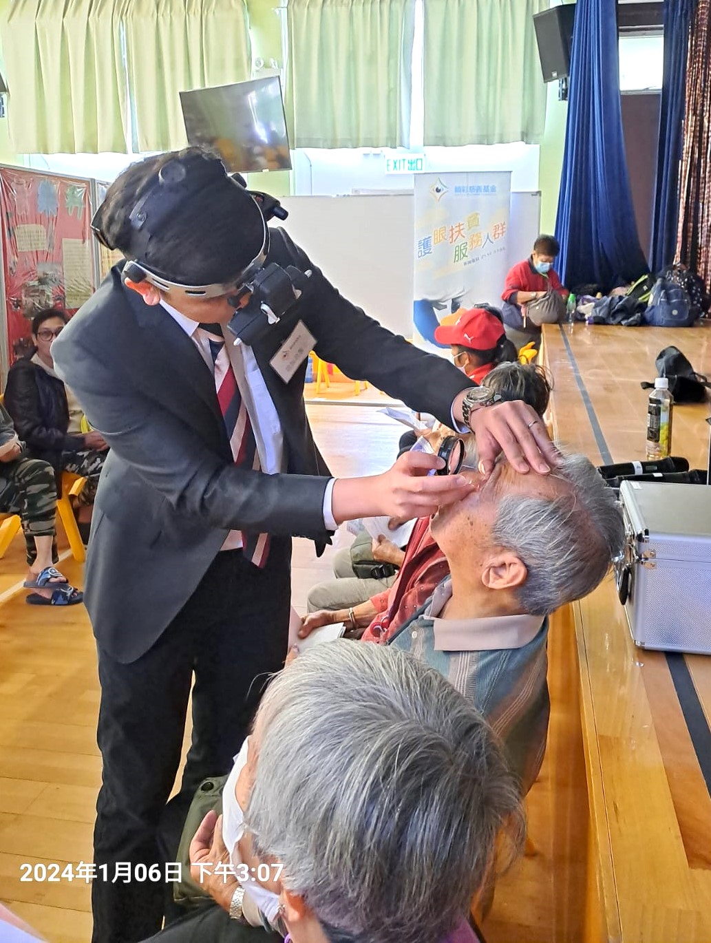 YWCA 北區女青秀群 (風中暖流)